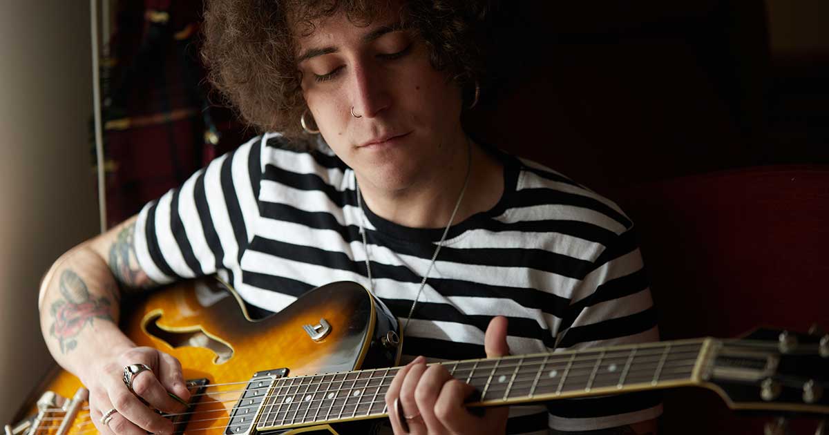 Alejo: "La música es mi forma de encontrarme, dar pasos adelante y ser ...